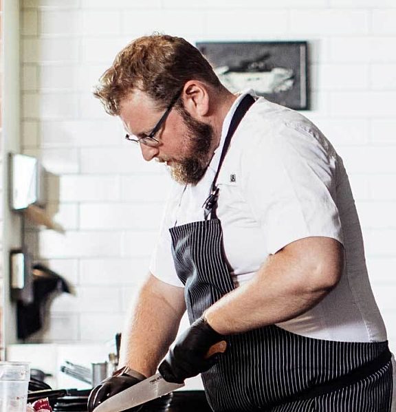 What is a Line Cook? (And How to Hire a Great One) - On the Line ...