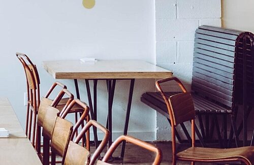 How to Write a Host/Hostess Job Description (Duties, Responsibilities ...