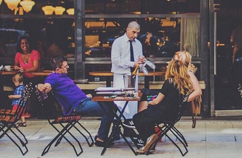 What is a server? - Meaning, Description - On the Line | Toast POS