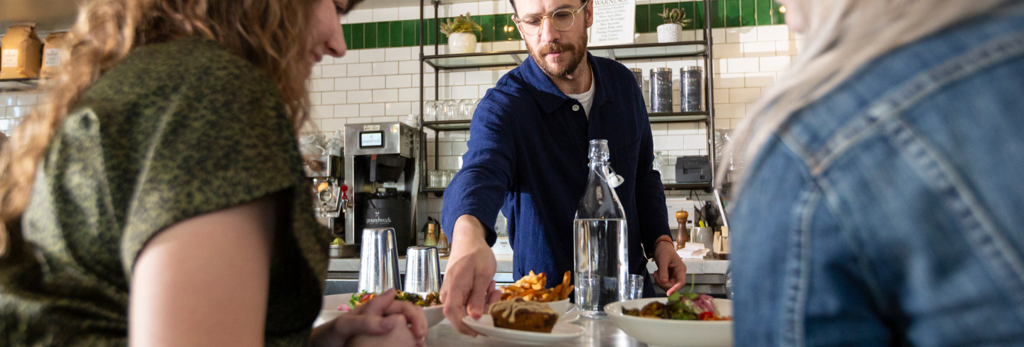 Your Guide to: Mastering Modern Hospitality | Toast POS