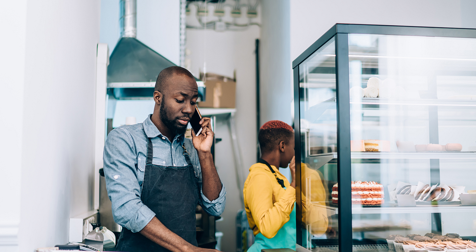 How to Make a Coffee Shop Opening and Closing Checklist (Free Template)