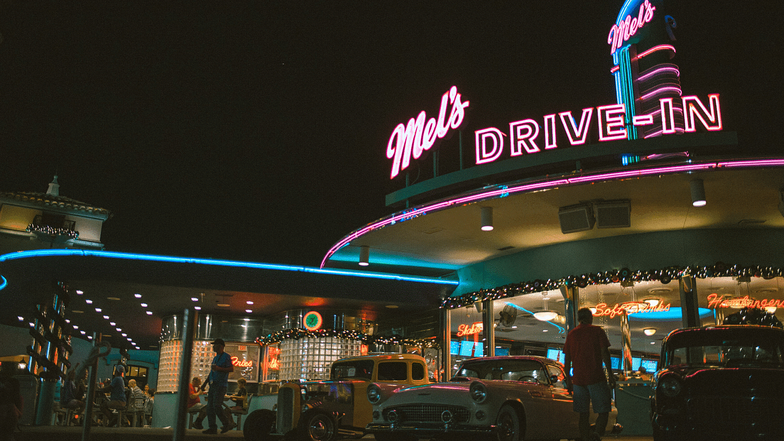 Restaurant Logos: The 20 Coolest Restaurant Logos (2025)