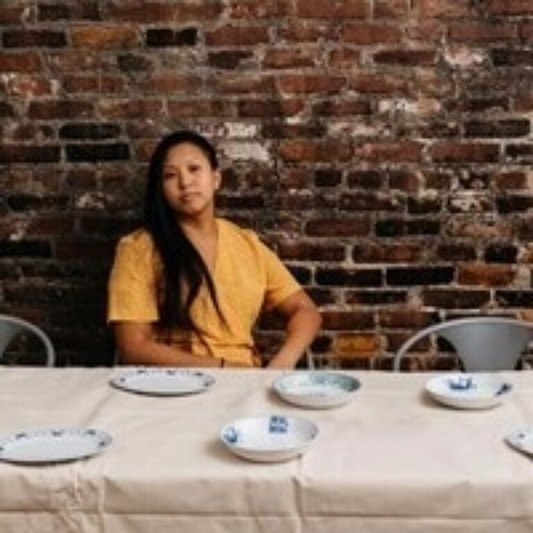 How to Improve Workplace Happiness in Your Restaurant