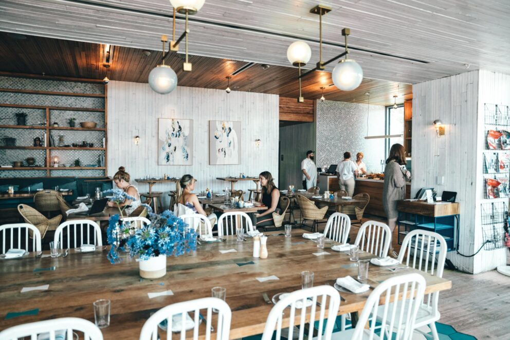 11 Ways to Get More Out of Your Restaurant Seating Strategy | On the ...